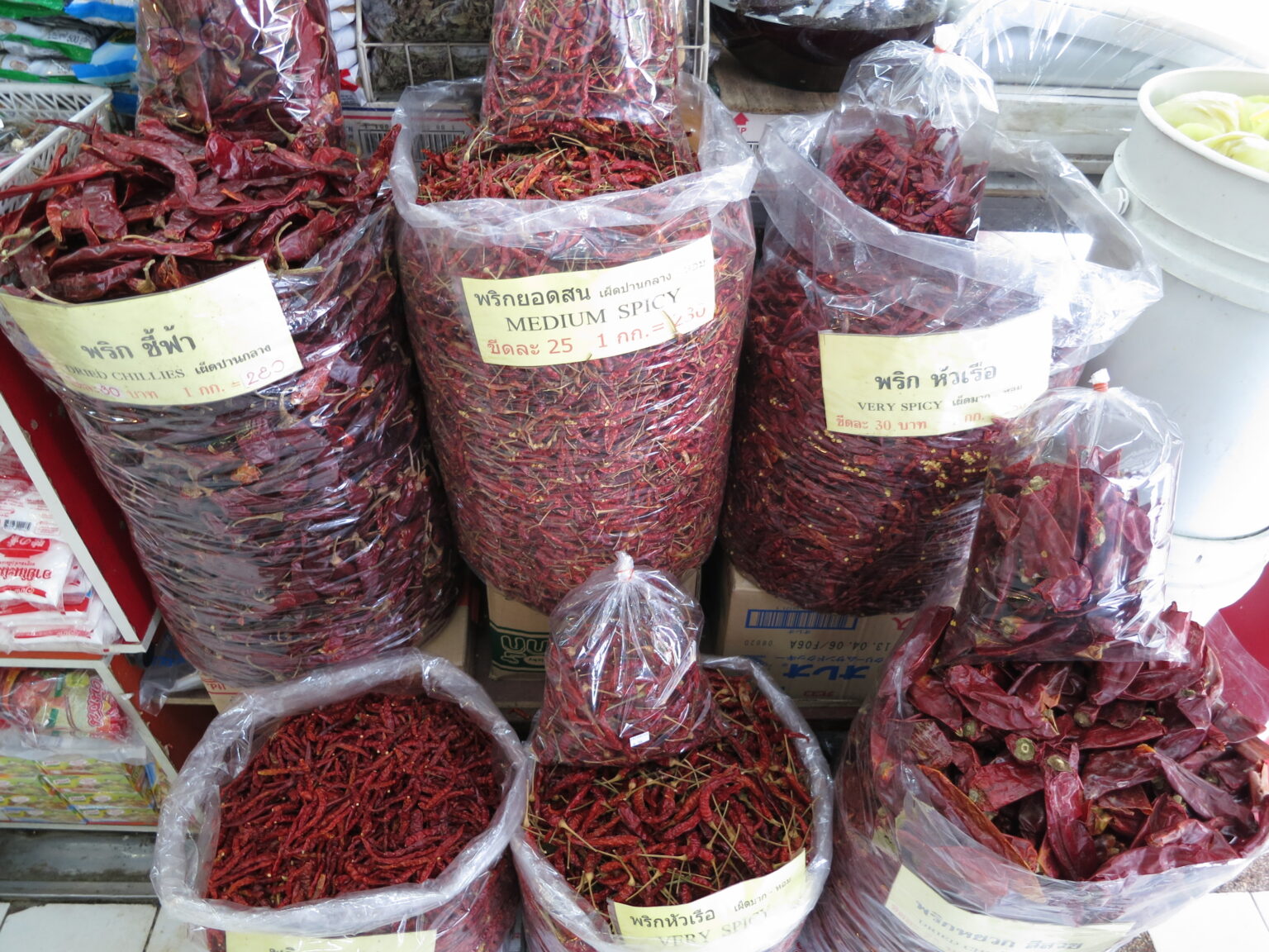 “A Guide to Thai Chillies – Everything you need to know about flavour ...